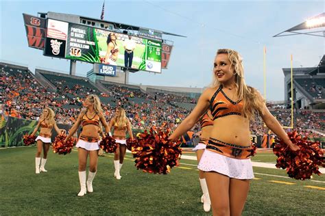 Nfl Preseason Week 4 The Cincinnati Ben Gal Cheerleaders Ultimate
