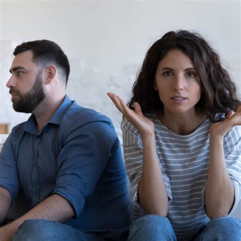 5 Sad Signs Your Relationship Isnt Going Great Yourtango
