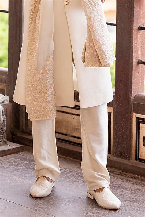 Buy Amit Arora Cream Textured Knit Indowestern Set At Pernia