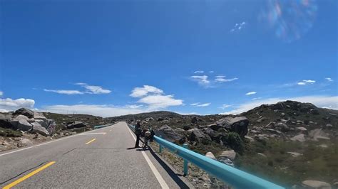 自驾途中遇一位大爷骑单车旅游，上坡路艰难推车前行，想搭他被拒 Youtube