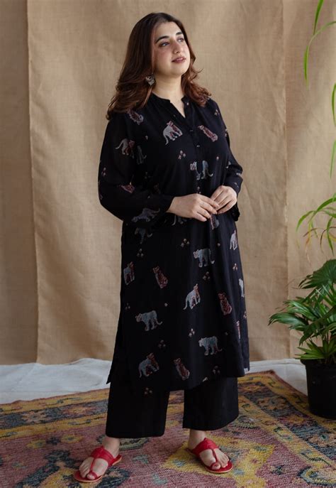 Kurtas For Women - Shop Premium Indian Women Kurtis Online | The Indian ...
