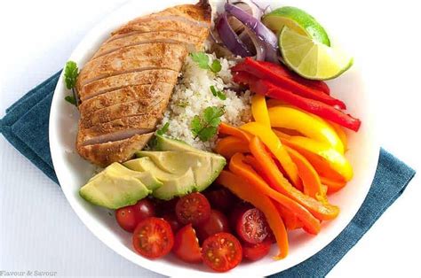 Chicken Fajita Bowl With Cauliflower Rice Flavour And Savour