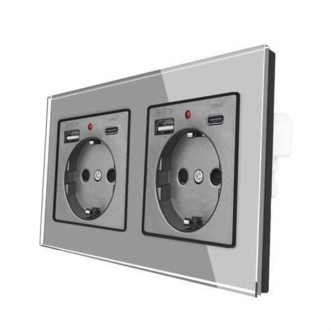 Розетка электрическая двойная с Usb и Type C входами в стандартный подрозетник рамка