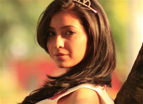 Asha Negi Hd Pictures And Wallpapers Free Download Actress Host