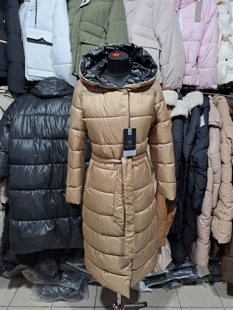 Розпродаж зимове довге пальто пуховик — ціна 1300 грн у каталозі Пальто Купити жіночі речі за