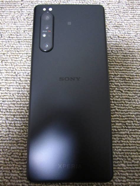 Yahooオークション ほぼ未使用 Xq‐at42 Sony Xperia 1 Ⅱ フロスト