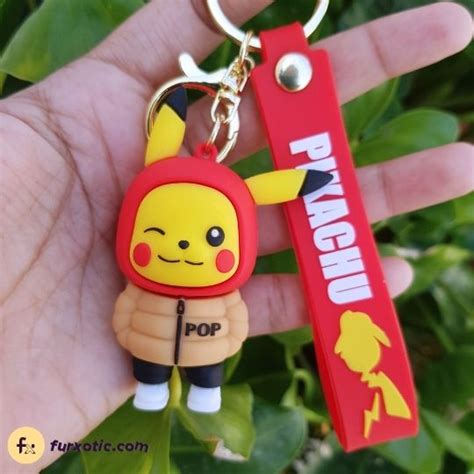 Pikachu Red Hat Keychain Furxotic