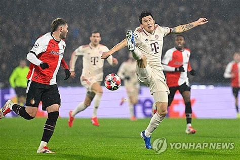 김민재 이러다 다이어에 또 자리 뺏긴다대형실수 페예노르트전 빌트키커 평점 동반 꼴찌