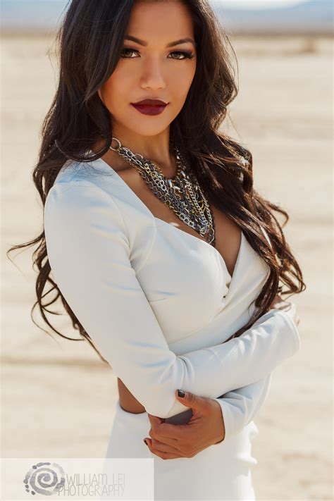 Christine Elle Female Model Profile Brooklyn New York Us 50