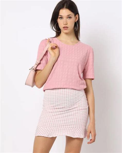 Buy Checked Round Neck Top Online At Best Prices In India Jiomart