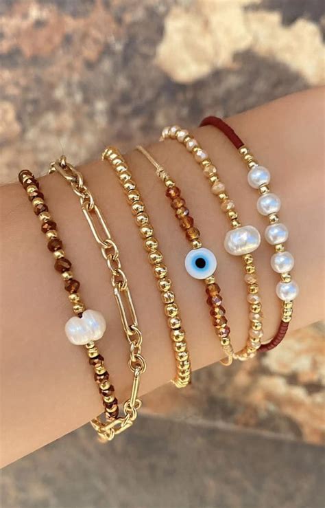 Pulsera Dorado Joyeria Collar Aesthetic Perla Inspo Inspiration Jewelry OOTD Model Anillo Collar