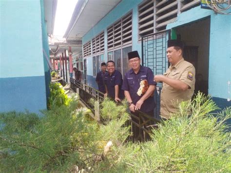 KUNJUNGAN KEPALA DINAS PENDIDIKAN PROVINSI JAMBI