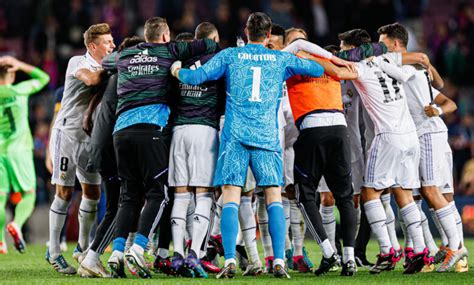 Alejandro Garnach Do Manchester United Zoa Barcelona Após Derrota Na Semifinal Da Copa Do Rei
