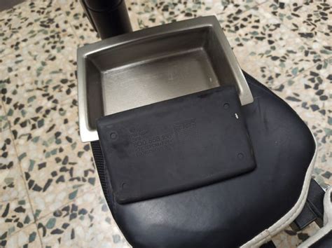 Guantera Superior Portaobjetos Vw Polo 9n De Segunda Mano Por 9 Eur En Madrid En Wallapop