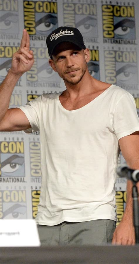 Gustaf Skarsgard Actor Gustaf Skarsgård Kypb