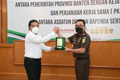 Banten Tangguh Ekonomi Tumbuh BantenNews Co Id Berita Banten Hari Ini