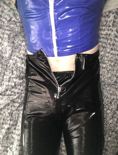 💋 R Rubbersissies
