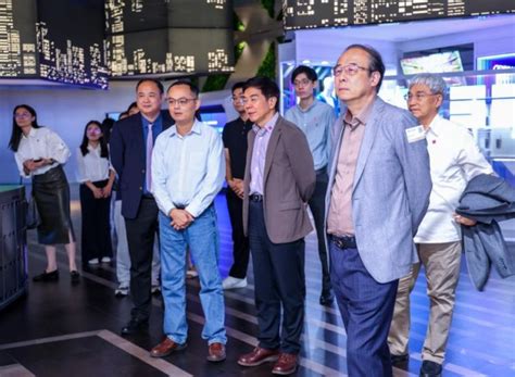 深理工“牵手”腾讯云签署战略合作协议！共建“校企合作”新标杆
