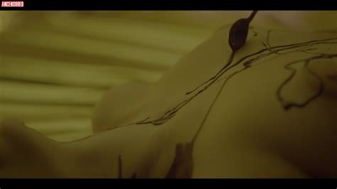 Martina Cariddi Nude Pics Página 1