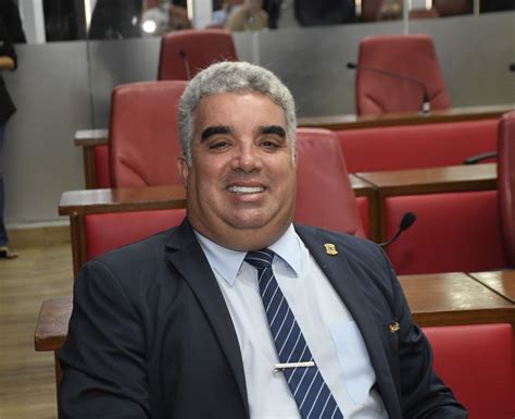 Vereador Guga Pet aceita convite para assumir Secretaria de Proteção e