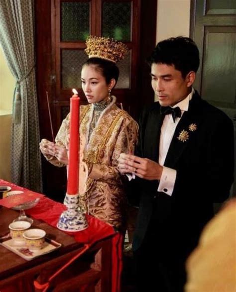恭喜！泰国最美变性人宝儿大婚，戴满金器风光出嫁，老公满脸幸福