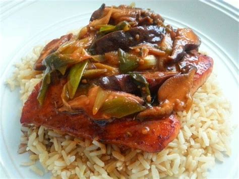 Rosemary Salmon With Shiitake Mushroom Sauce