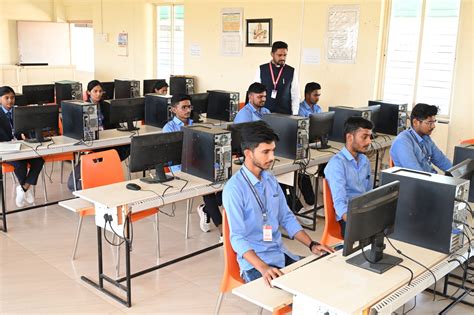 Ug Pvgs College Of Engineering And Shrikrushna S Dhamankar Institute