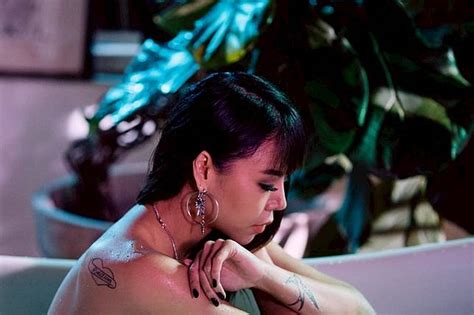 10 สาวคนดังกับแฟชั่นรอยสักบนเรือนกาย