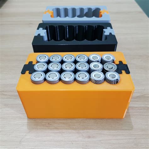 Mua Khuôn đóng Cell Pin 18650 Tháo Lắp Mở Rộng 6 Cell 3 Hàng Giá Rẻ