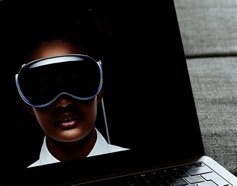 Apples ‘visions Into Future Accelerates Augmented Reality Adoption