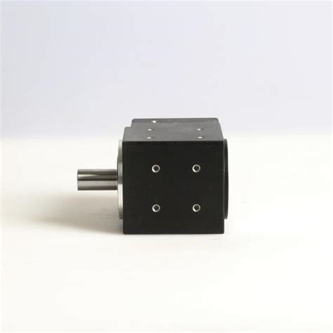 Right Angle 90degree Spiral Gearbox Low Backlash High Torque Reduction Planetary Reducer