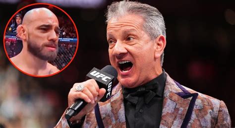 Ufc Star Fights Back Tears While Being Introduced By Mma Legend Bruce Buffer