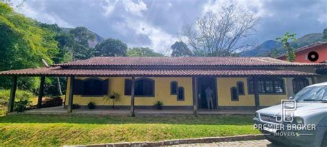 Casa 4 Quartos à Venda 180 m² em Parque Do Imbui Teresópolis