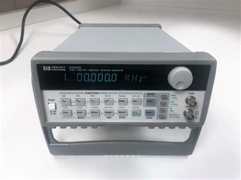 Hp Agilent 33120a Function Arbitrary Waveform Generator 15 Mhz With Option 001 Calibrated