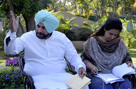 Navjot Singh Sidhus Press Conference