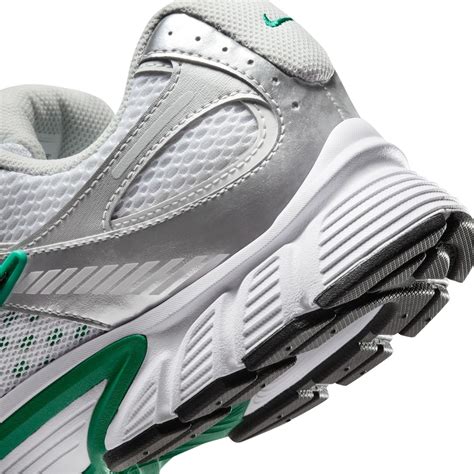 Nike V5 Rnr Shoes Mens Runners