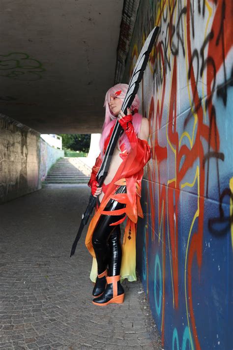 Inori Yuzuriha 6 Guilty Crown By Vallicosplaycar On Deviantart