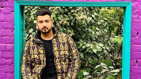 Songwriter Jaani Background Wallpaper 42522 Baltana