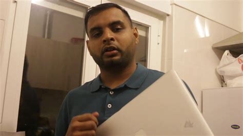 How To Fix Macbook Pro Won T Turn On Power On Youtube