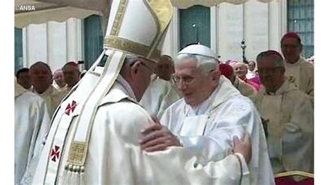 Resumen Del Prólogo Del Papa Francisco En El Libro Sobre La Biografía