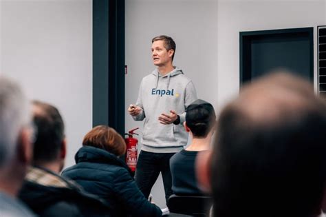 Alexej Sinenko On Linkedin Mehr Als 100 Offene Stellen So Viel Zahlt