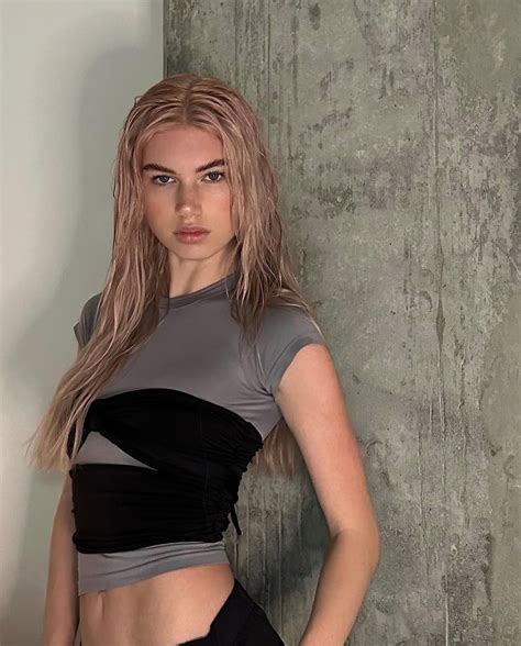 Brittan Byrd Grayblack Outfit Rbrittanbyrd