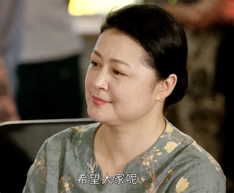 乡村爱情15：谢大脚唱票环节让人泪目，谢永强果园受灾当场晕倒！ 哔哩哔哩