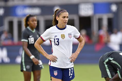 Alex Morgan Shares Behind The Scenes Photos The Spun