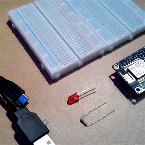Starting With Nodemcu Blinking Led Platformio