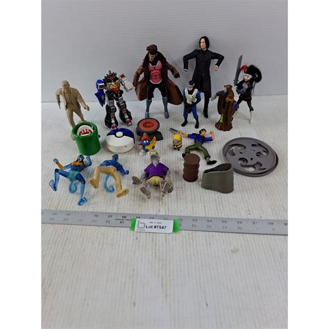 Assorted Figures Bodnarus Auctioneering