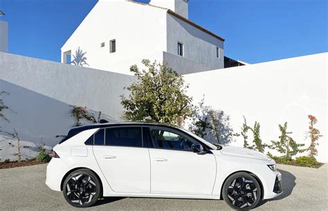 Photos Opel Astra Gse Toutes Les Images De Notre Essai De Lhybride