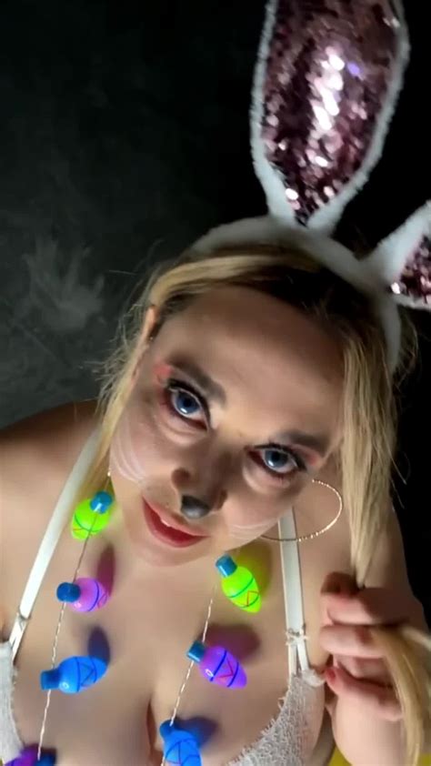 Easter Cum Bunny Vanessa L Summers
