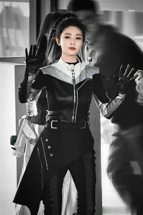 奔跑吧西安录制：白鹿王鹤棣战损风，孟子义宋雨琦双a炸街 360娱乐，你开心就好