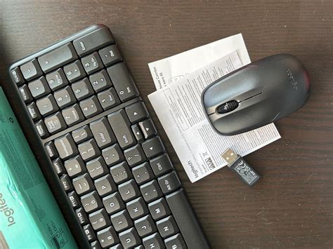 Logitech Wireless Keyboard Mk215 Computers And Tech Parts And Accessories Computer Keyboard On